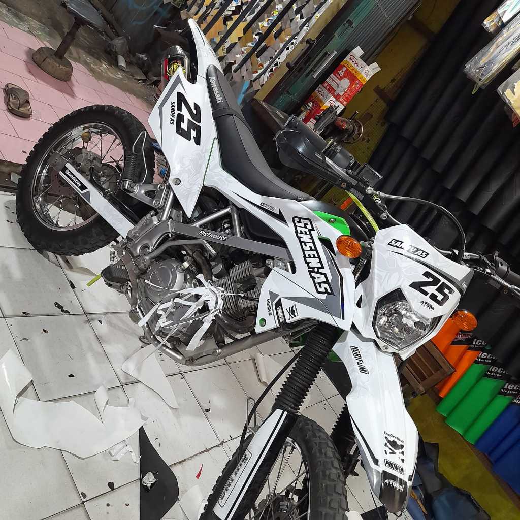 Jual Sticker Decal KLX BF Full Body Variasi Putih Free Request Custom ...