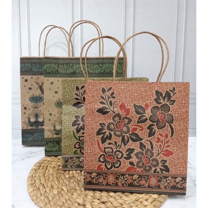 Jual PAPER BAG OKEY BT/PAPER BAG BATIK/ TOTE BAG | Shopee Indonesia
