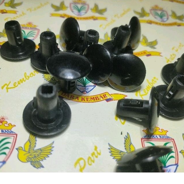 Jual Klip Kancing Fender Apron Innova Fortuner All Toyota Original ...