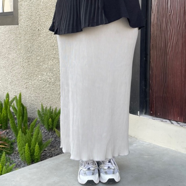 Jual Wavy Pleats Skirt / Rok Plisket wavy / Rok Plisket Lidi / Rok Wavy ...
