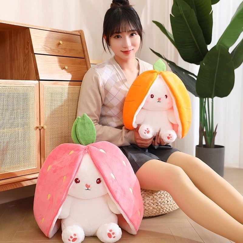 Jual Boneka Kelinci Flip Strawberry Wortel Lucu Viral 30cm Berlebel SNI ...