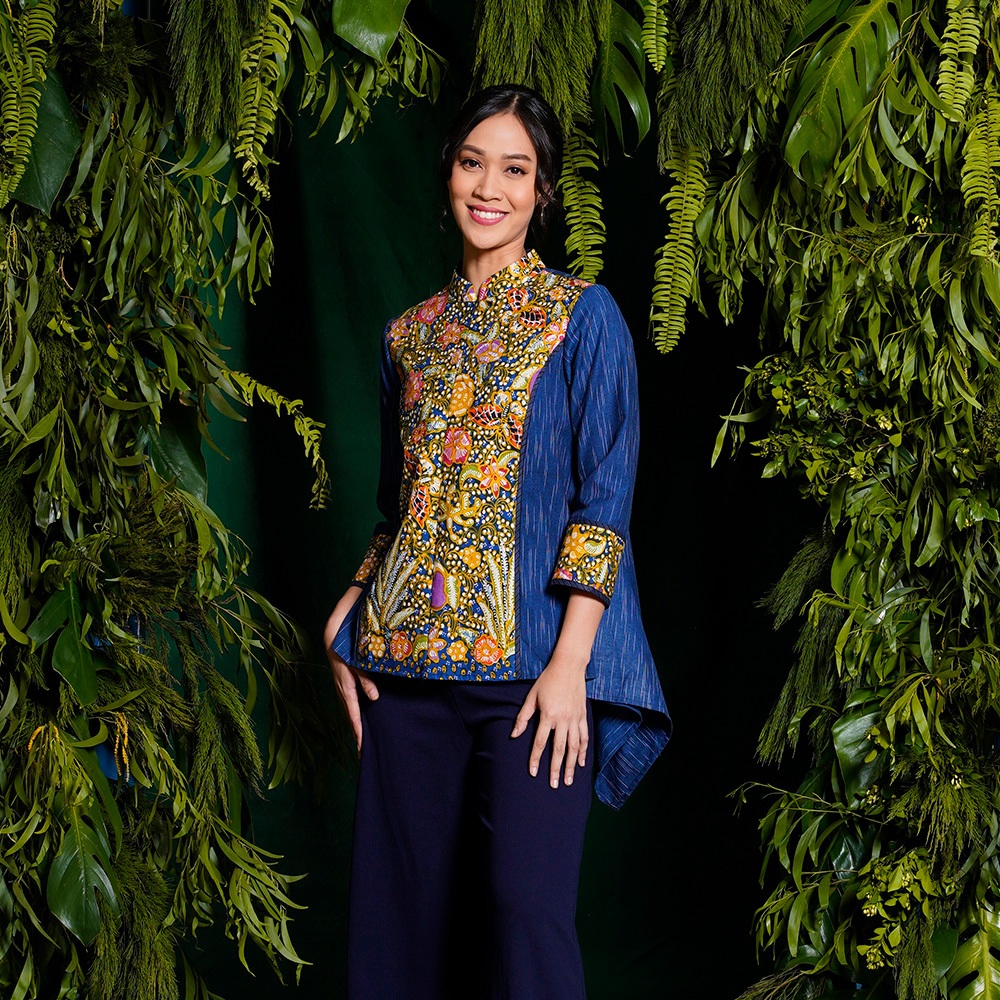 Jual NONA RARA - Olin Lasem T2450, Baju Batik Kasual Modern | Shopee ...