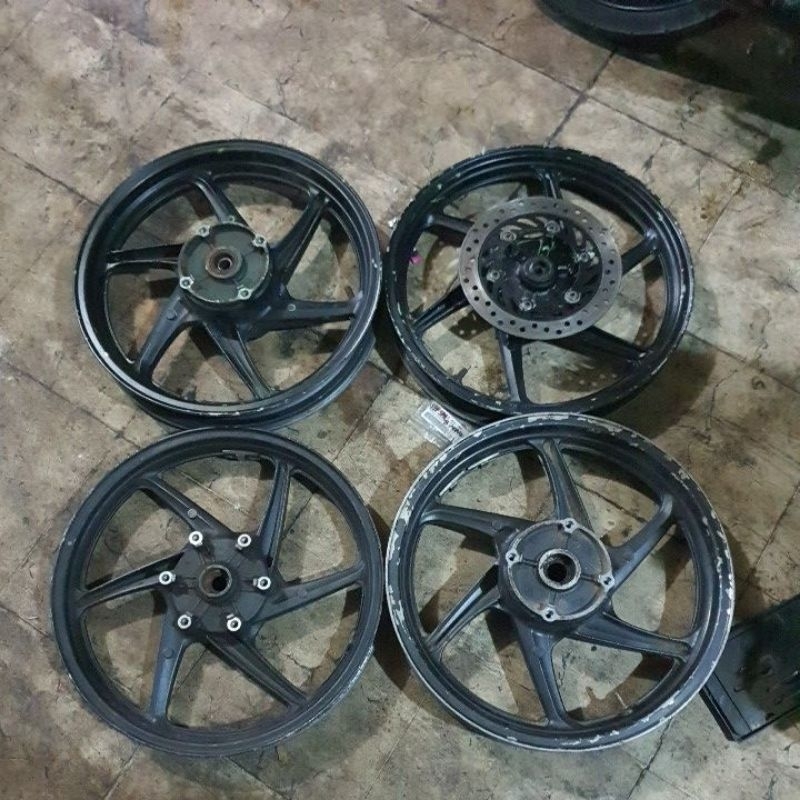 Jual velg cb150R old | Shopee Indonesia