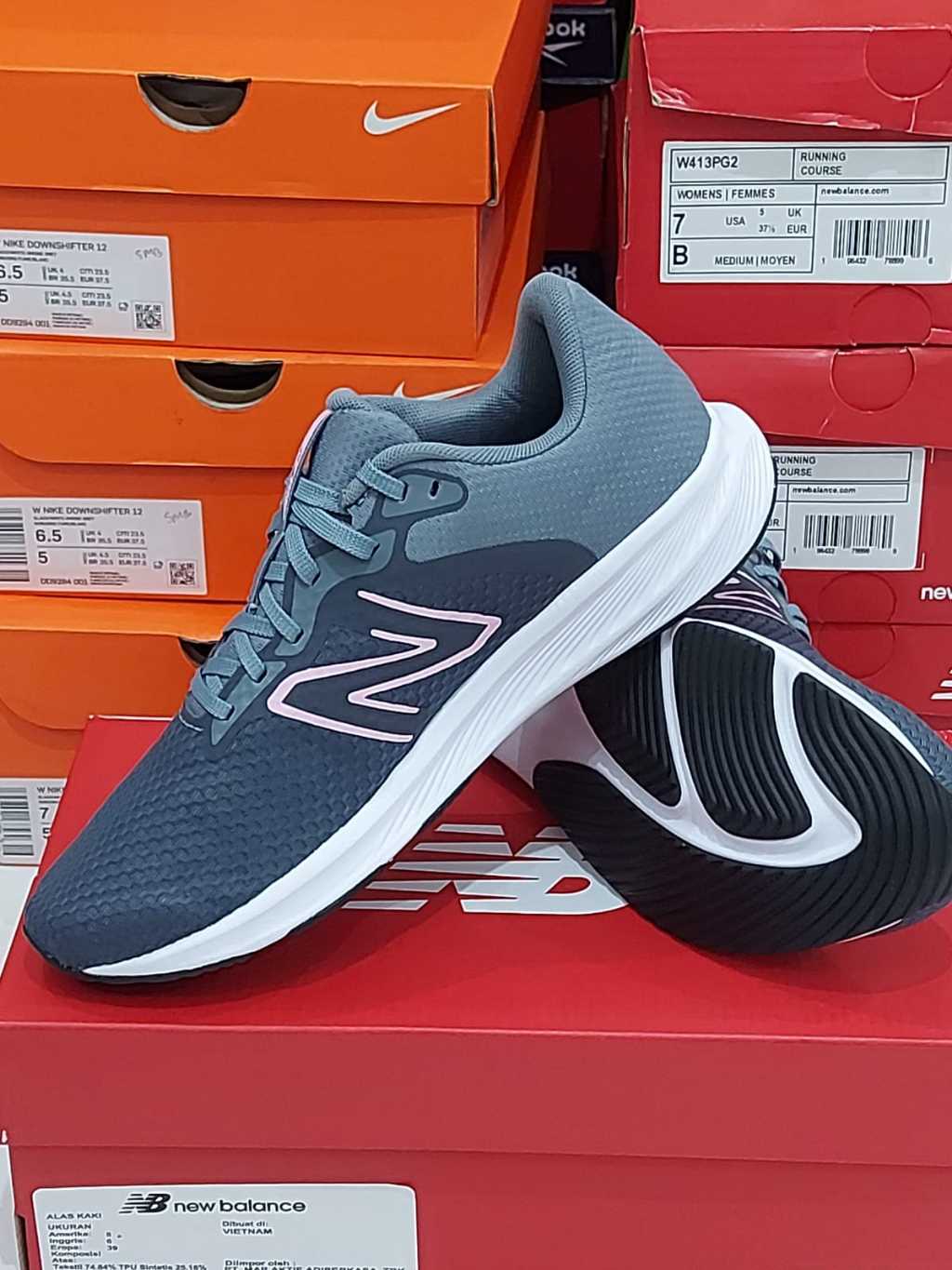 Jual Sepatu Lari Wanita NEW BALANCE W413PG2 ORIGINAL BNIB - Women ...