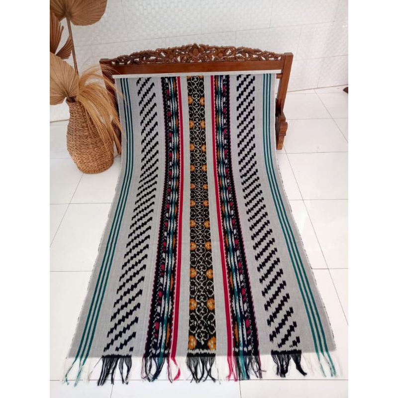 Jual Tenun Blanket Halusan Ikat Tenun Corak Insang Pontianak Kalbar ...