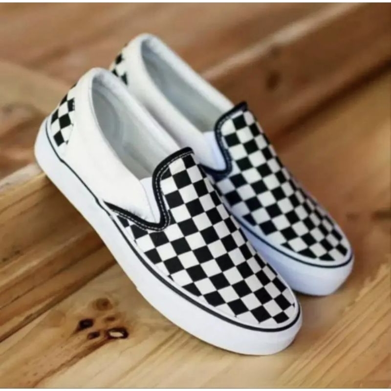Jual VANS slip-on catur / sepatu slop putih motif fashion pria cowok ...