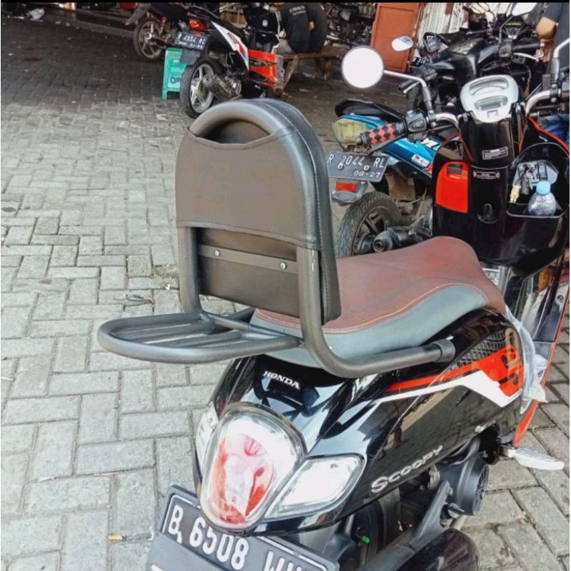 Jual Sandaran Jok Belakang Scoopy Genio | Shopee Indonesia