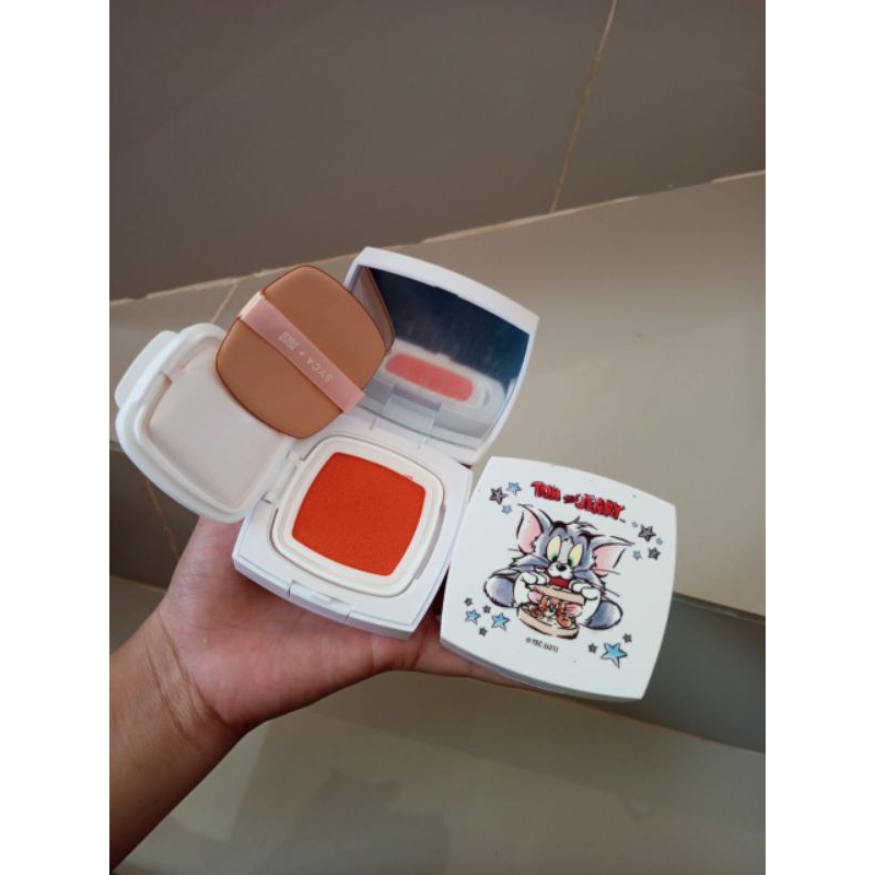 Jual SYCA X NTOP Tom and Jerry Cushion Blush Pretty in Peach | Shopee ...