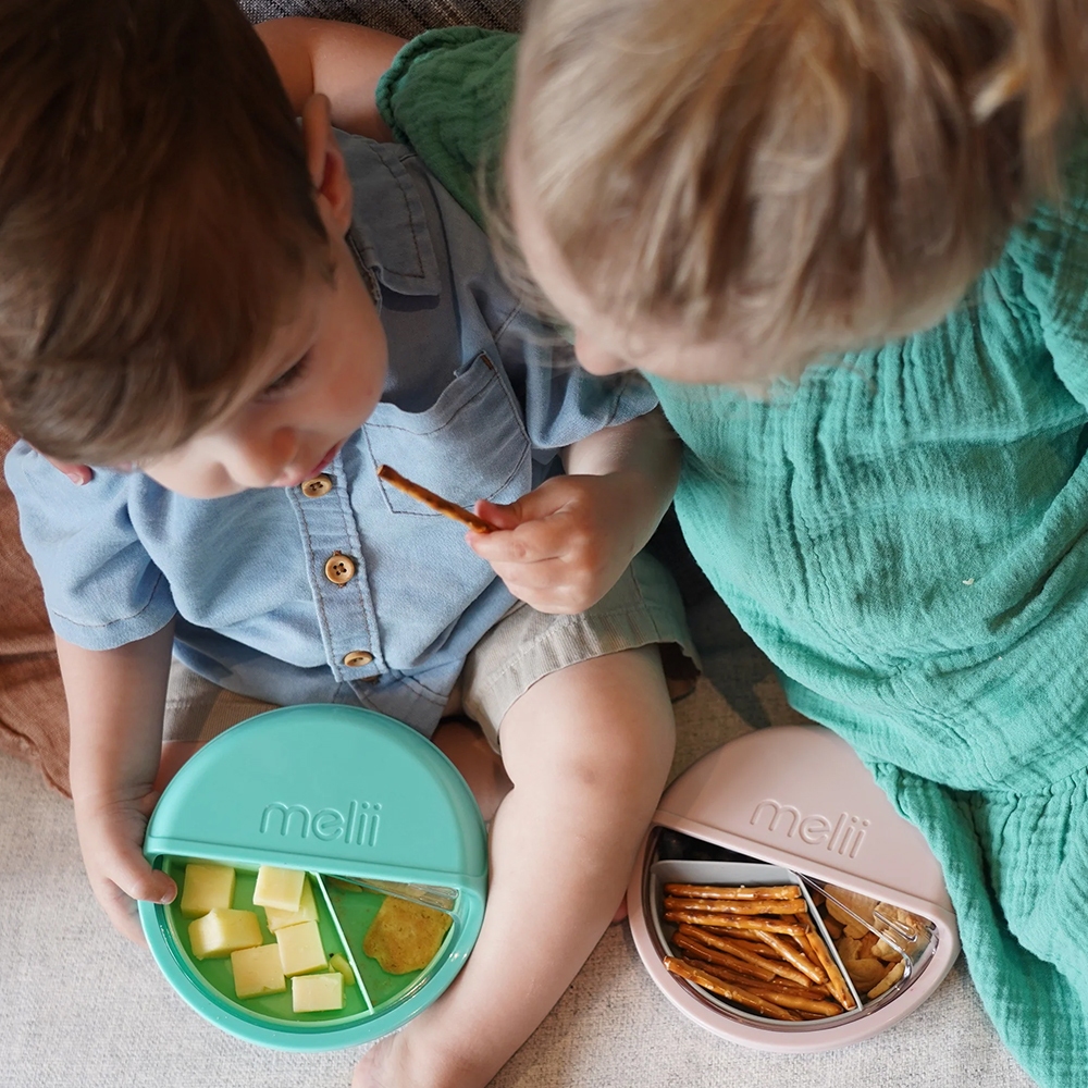 Jual Melii Baby Spin Snack Container- tempat snack putar | Shopee Indonesia