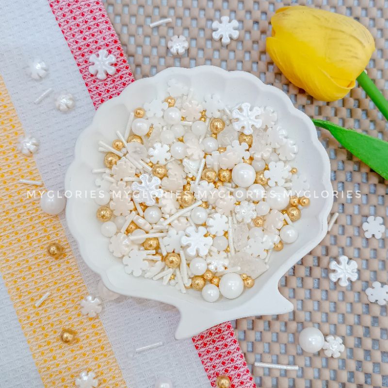 Jual Edible Sprinkle Bisa Dimakan Hiasan Kue - Springkel Trimit Spikel ...
