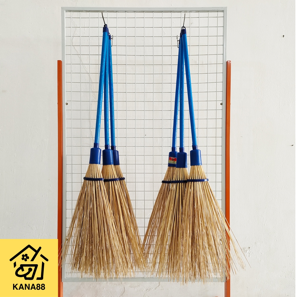 Jual Sapu Lidi Panjang Semar Biru Sapu Taman Halaman Gagang Kayu Murah ...