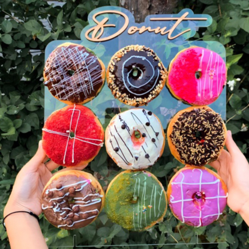 Jual rak display donat akrilik /stand display donat / display makanan ...