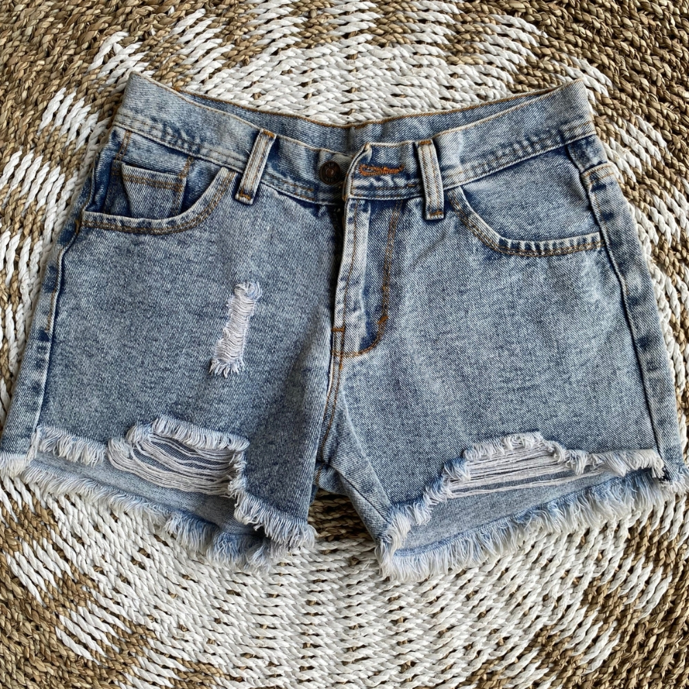 Jual Hotpants Mini Jeans High waist Ripped / Celana Pendek Jeans Sobek ...