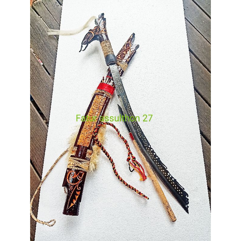 Jual Mandau Ethnic Khas kalimantan_Mandau Dayak kalimantan | Shopee ...