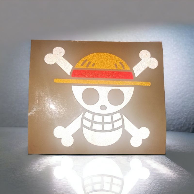 Jual Stiker Cutting One Piece Logo Topi Jerami / Stiker Variasi Motor ...