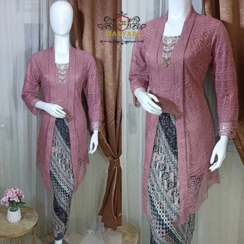 Jual Kebaya Kutu Baru Modern 2024 / Setelan Brokat Kutubaru Panjang Terbaru / Kebaya encim ...