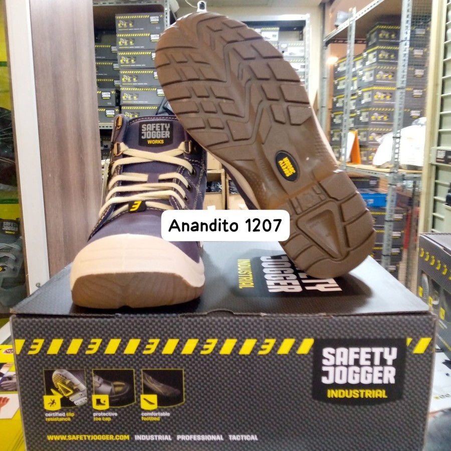 Jual Sepatu Safety Jogger Dessert / safety jogger desert | Shopee Indonesia
