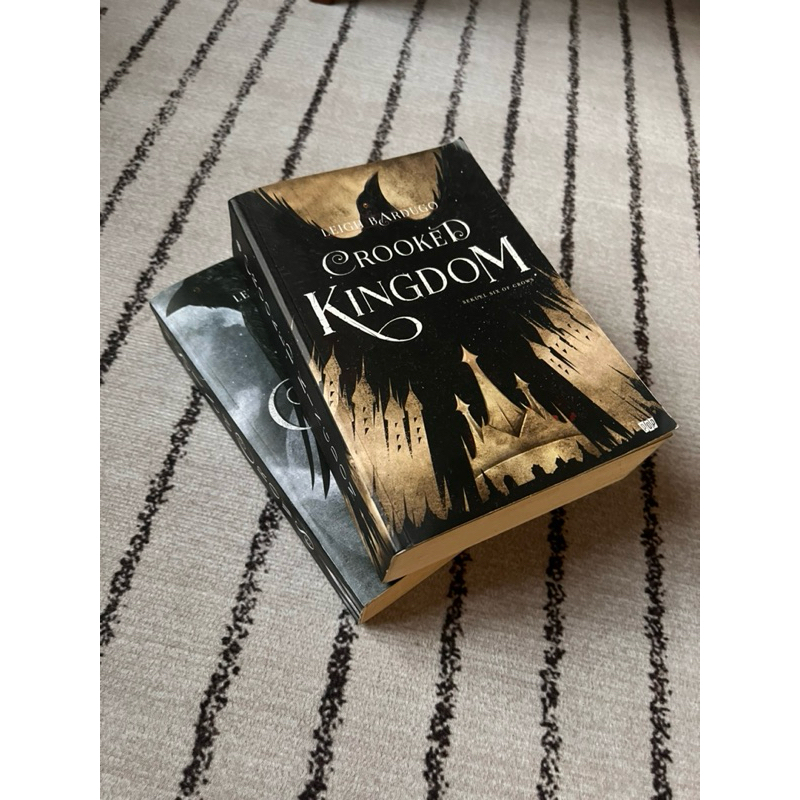 Jual NOVEL SIX OF CROWS | CROOKED KINGDOM) | Shopee Indonesia