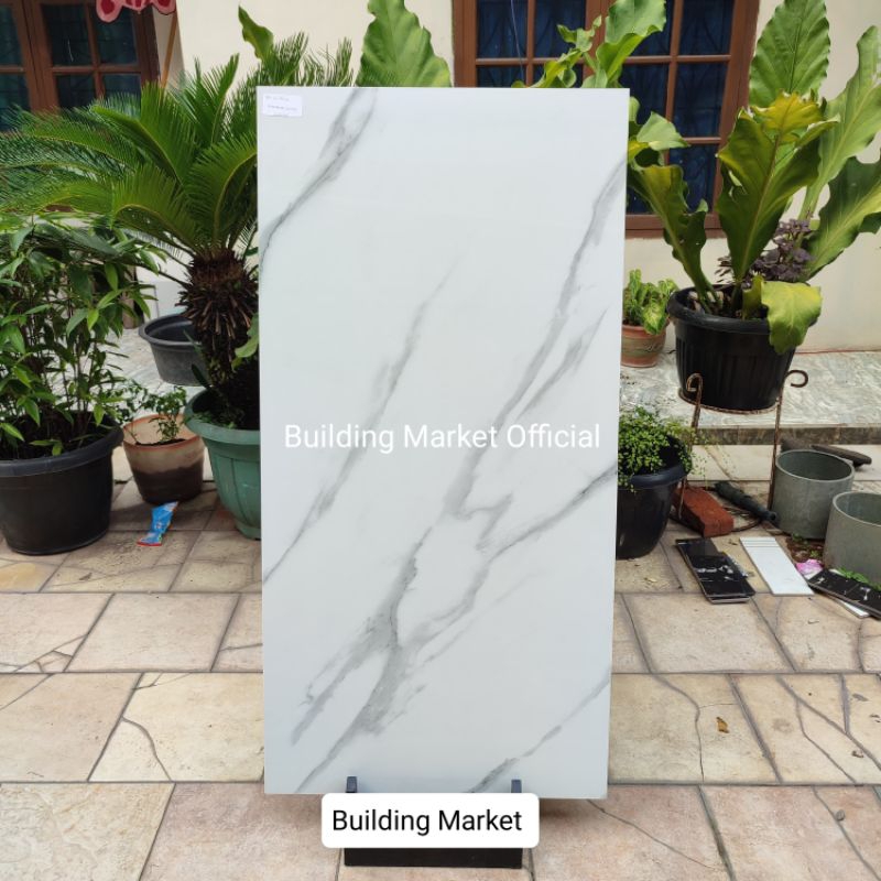 Jual Granite Lantai 60x120 MIRAMAR WHITE/GLOSSY/SAVONA GRESS | Shopee ...