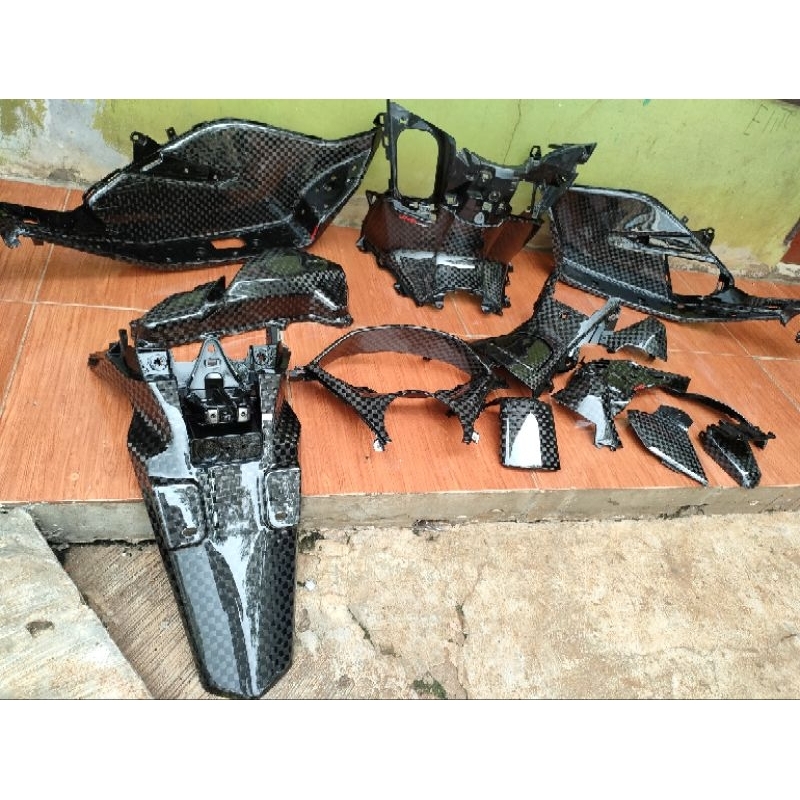 Jual CARBON KEVLAR HONDA PCX 150CC FULL BODI CARBON KEVLAR PCX | Shopee ...
