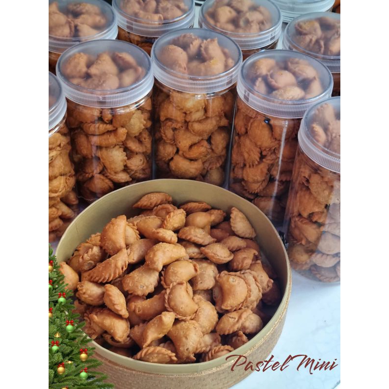 Jual Pastel Mini / Cemilan Dapoerjgc | Shopee Indonesia