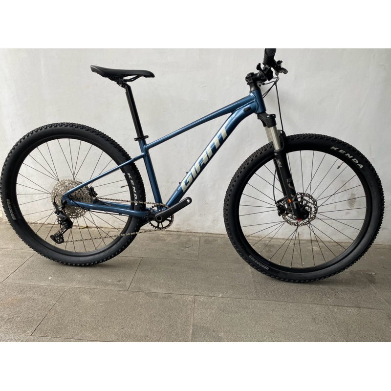 Jual frame carbon Gunung Hardtail Giant talon 0 29 size S | Shopee ...