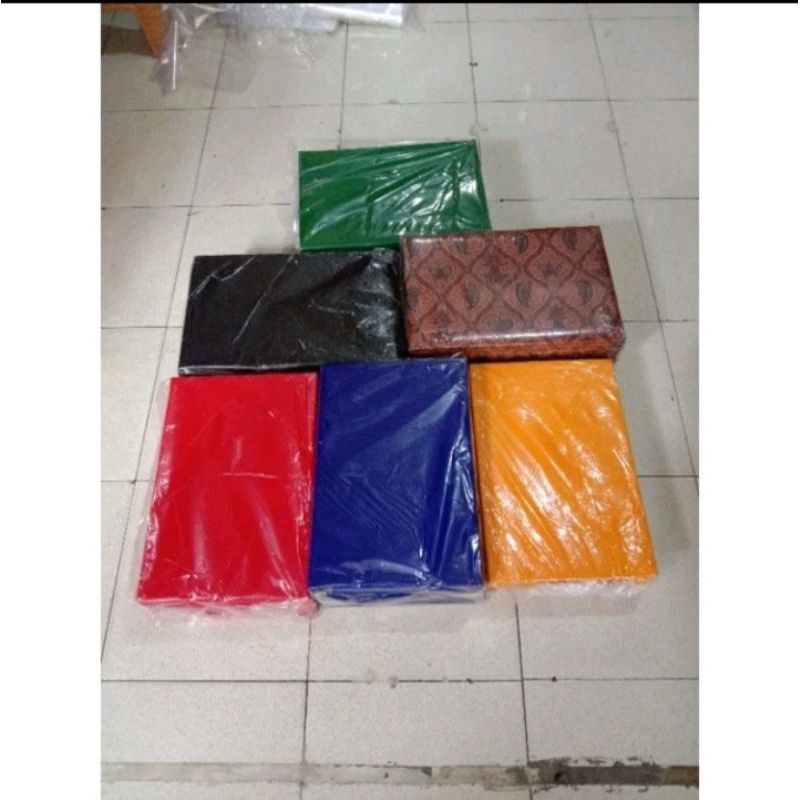Jual map bludru dan map batik ready stok berukualitas ukuraan map F4 ...