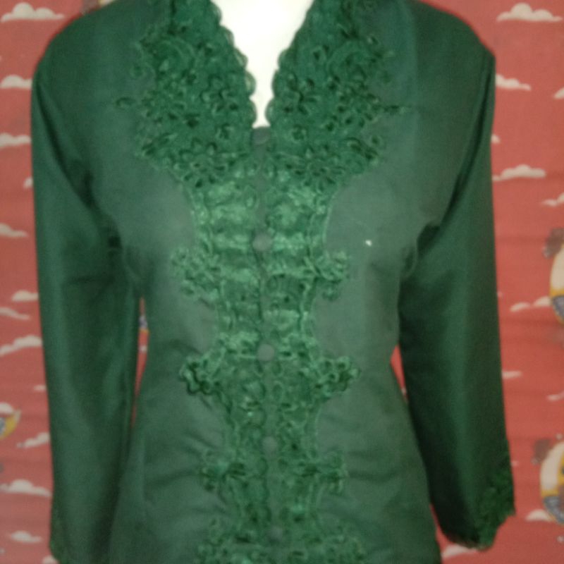 Jual KEBAYA ENCIM BORDIR SENADA WARNA IJO BOTOL | Shopee Indonesia