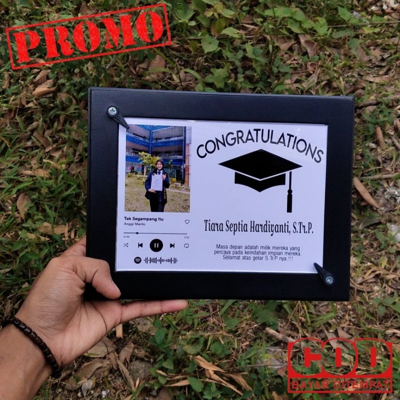 Jual CUSTOM FRAME/BINGKAI FOTO UCAPAN WISUDA DAN ULANG TAHUN AESTHETIC ...