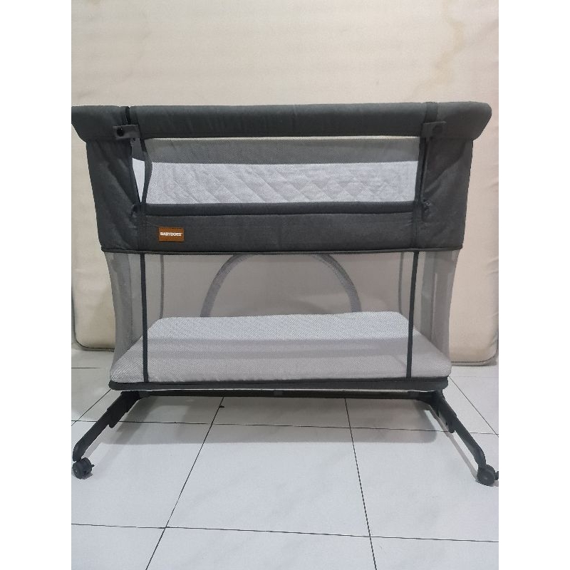 Jual PRELOVED BABYDOES 3 IN 1 BABY BOX / kasur bayi / box bayi | Shopee ...