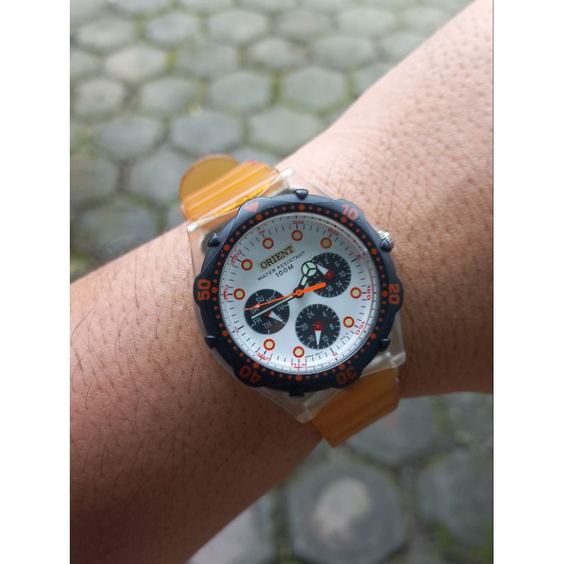 Jual Orient Diver Quartz | Shopee Indonesia