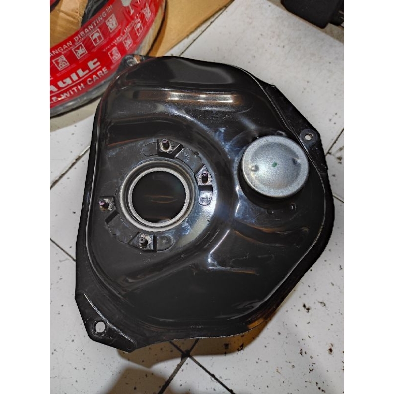 Jual tangki bengsin original honda beat deluxe beat street genio scoopy ...