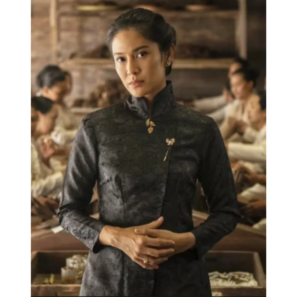 Jual Kebaya Janggan Dian Sastro Gadis Kretek Setelan Kebaya Jeng Yah Adat Jawa Baju Tradisional ...