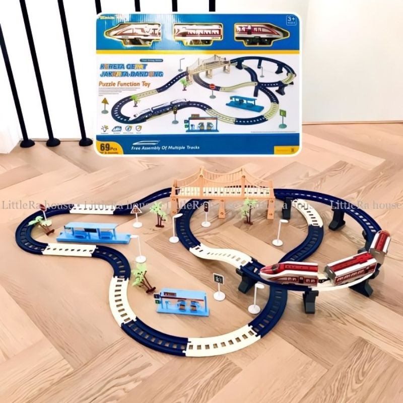 Jual Mainan Set Track Kereta Api Cepat Express Train Besar 69 pcs Lampu ...