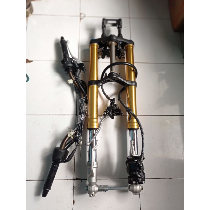 Jual SHOK DEPAN USD UPSIDE DOWN NEW CBX 150R CB150R V4 ORIGINAL ...