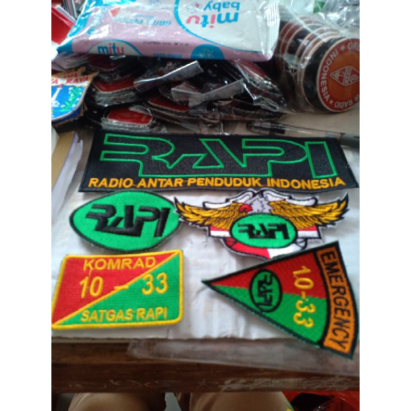 Jual bordiran rapi/atribut rapi satu set | Shopee Indonesia