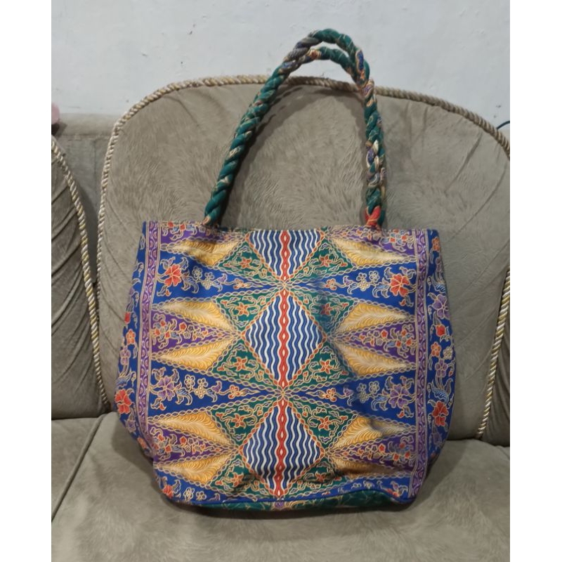 Jual Tas Preloved Batik Vintage pucuk Rebung Tinggi 53 cm/37cm minus ...