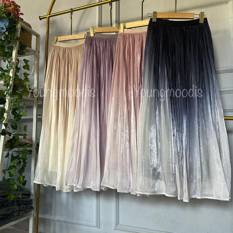 Jual youngmoodis rok shimmer premium gradasi warna | Shopee Indonesia