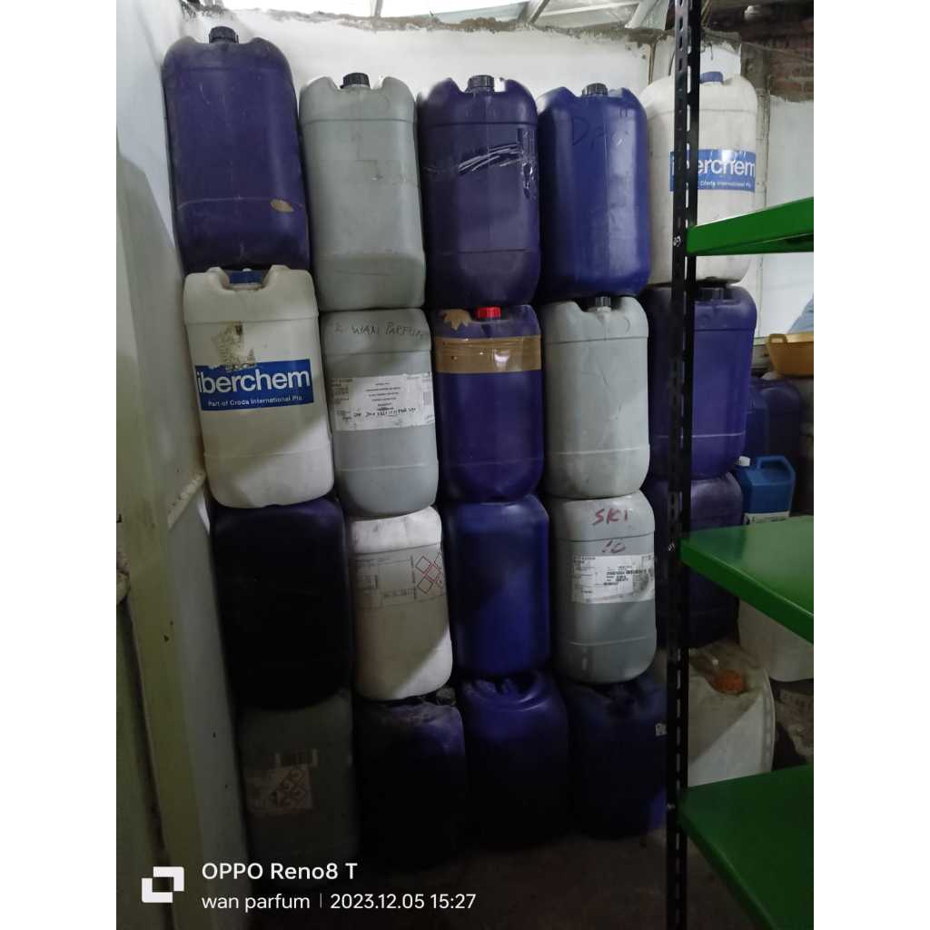 Jual JERIGEN BEKAS KAPASITAS 25 LITER BAHAN PLASTIK TEBAL | Shopee ...