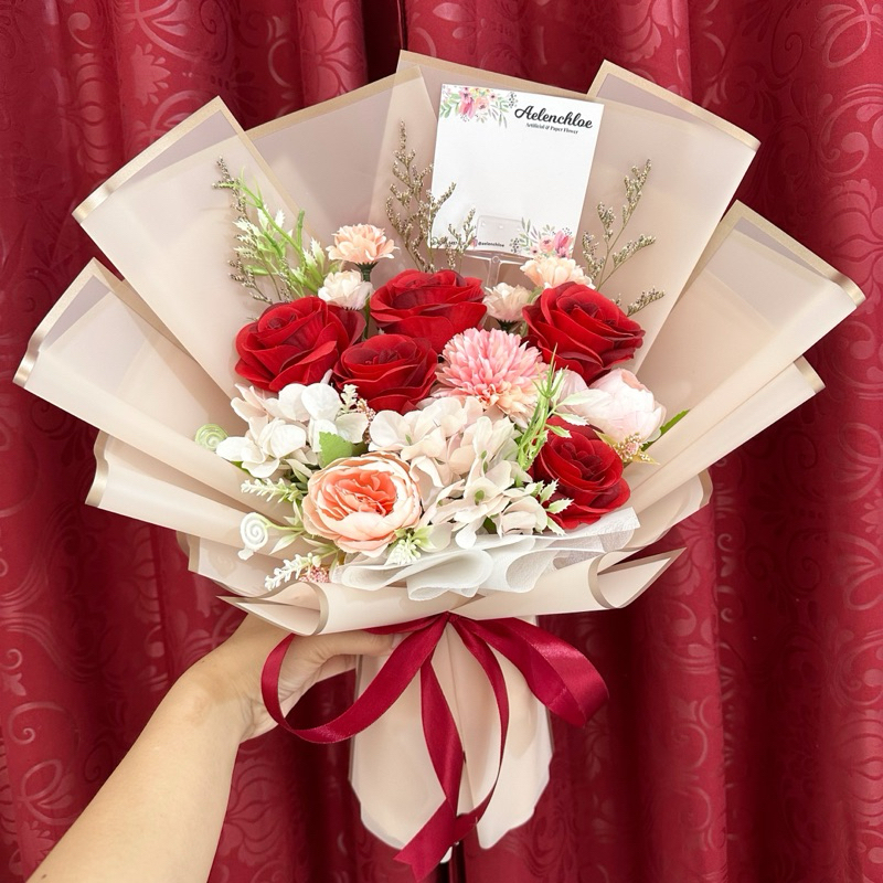 Jual Mix rose bouquet artificial & dried flowers / Buket bunga mawar ...