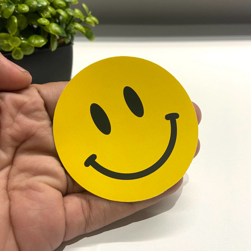 Jual STICKER SMILE FACE YELLOW ICON | Shopee Indonesia