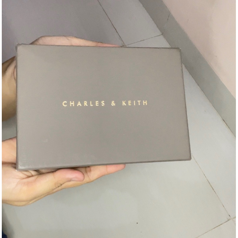 Jual Dompet Charles and Keith original | Shopee Indonesia