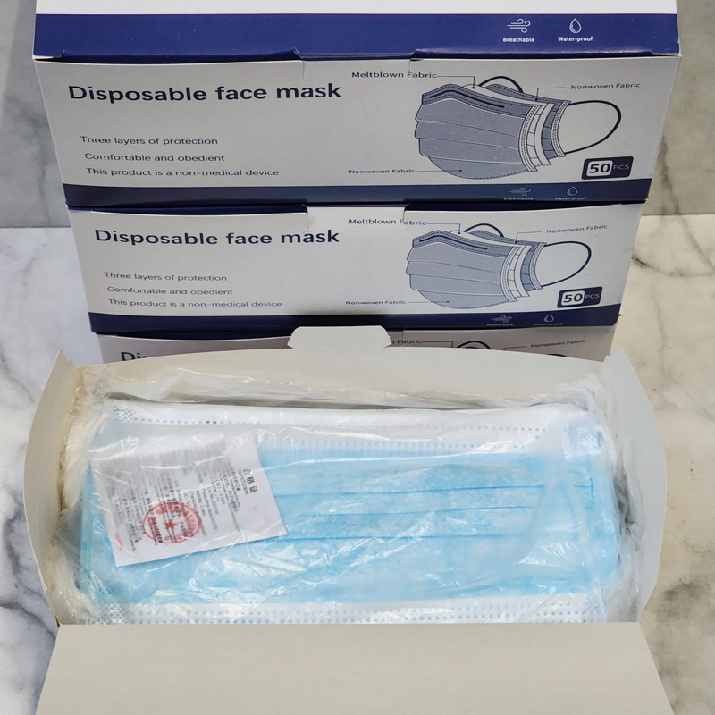 Jual Masker One Care 3 Ply Earloop isi 50 Pcs | Shopee Indonesia