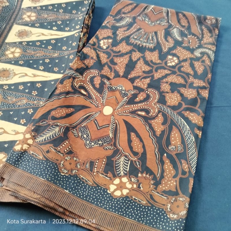 Jual Lar Gurda, Sarung Batik Tradisional Eksklusif | Shopee Indonesia