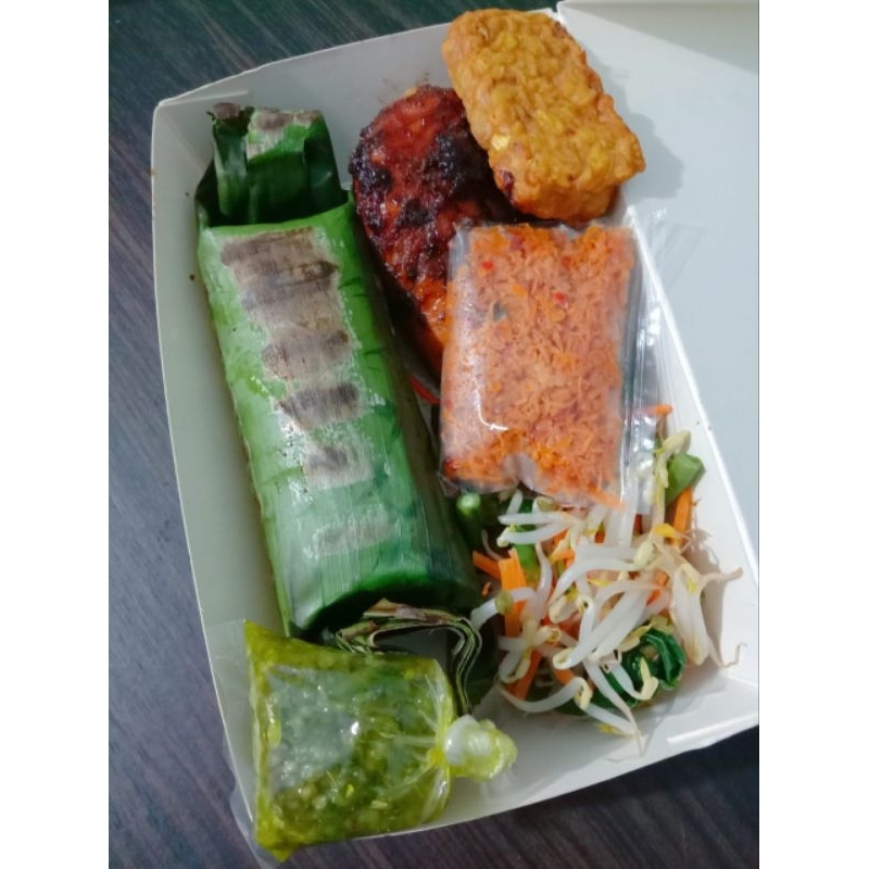 Jual Paket Nasi Murah/Nasi Bakar/Nasi Bakar Ayam Bakar/Urap/aromarasamart02 | Shopee Indonesia
