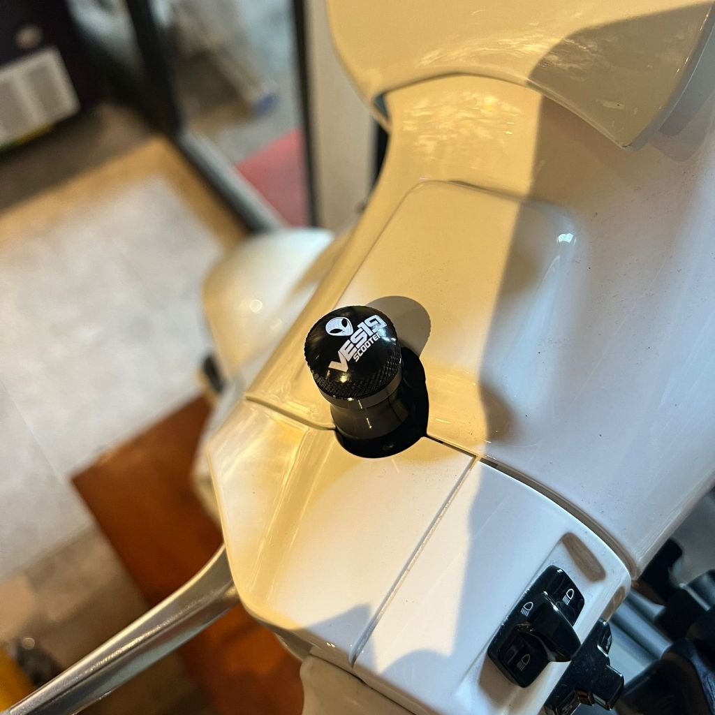 Jual VES19 tutup spion mirror hole clamp CNC Vespa Sprint Primavera 3v ...