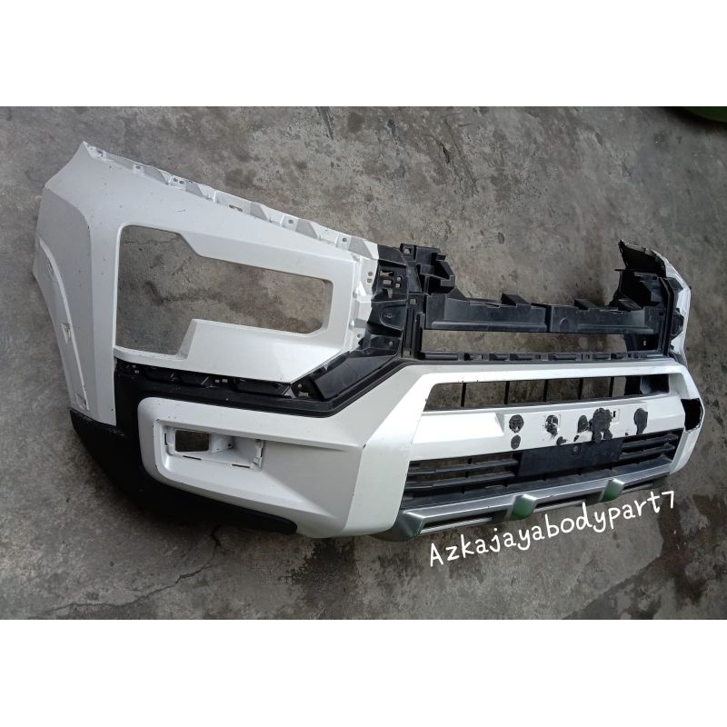 Jual Bumper depan xpander cross 2023 second original | Shopee Indonesia