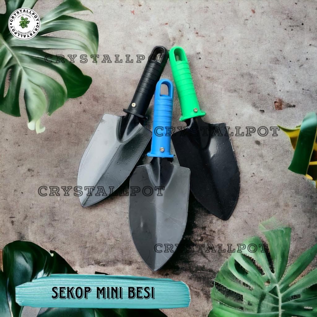 Jual Sekop Taman Mini Besi Untuk Berkebun Dan Gali Tanah - SEKOP MINI ...