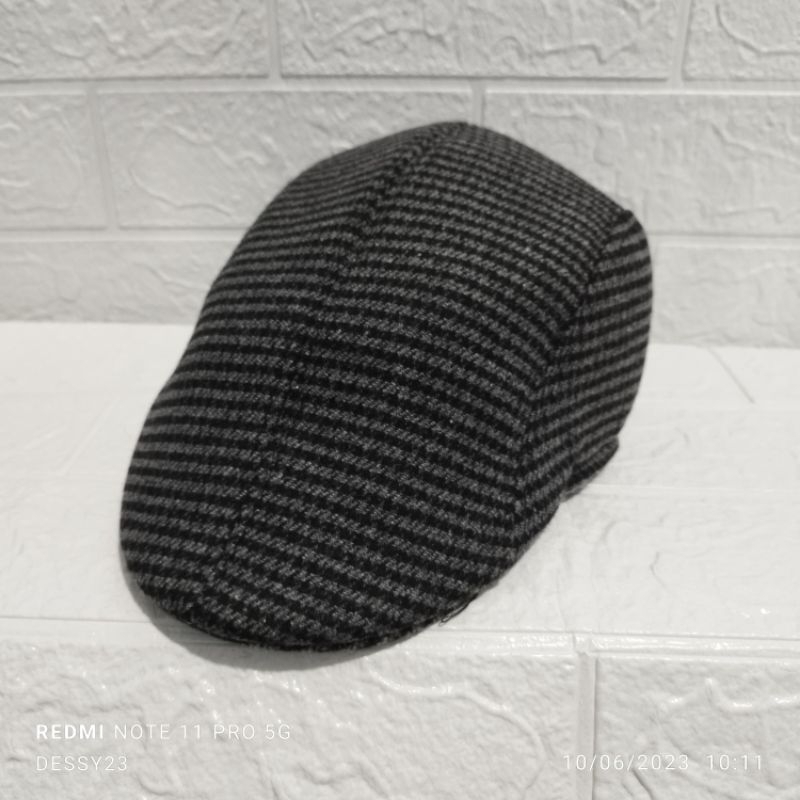 Jual topi flat cap newsboy pelukis pak tino sidin topi import | Shopee ...