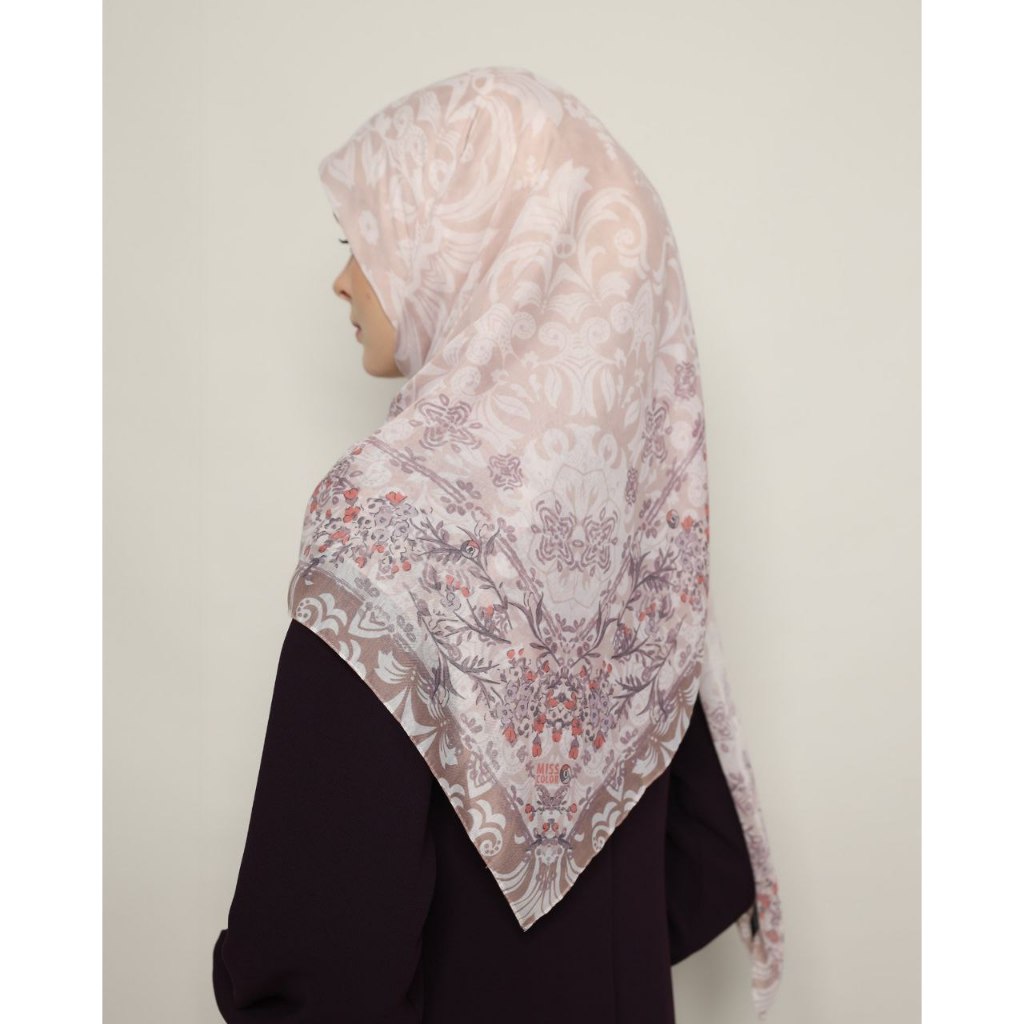 Jual Miss Color 120 cm x 120 cm | Shopee Indonesia